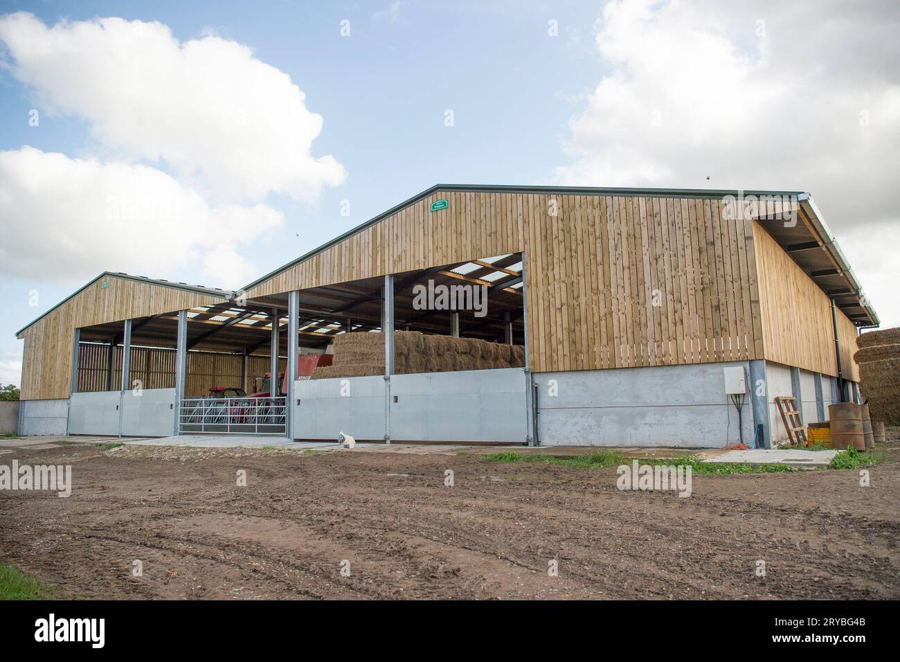 Farm build hi-res stock photography and images - Alamy