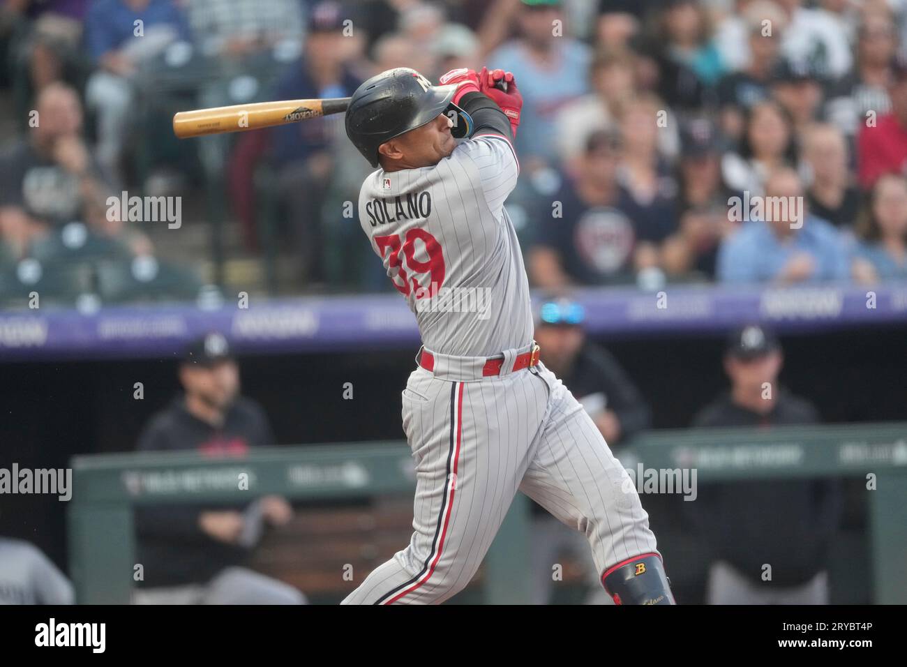 Minnesota Twins first baseman Donovan Solano (39) warms before a ...