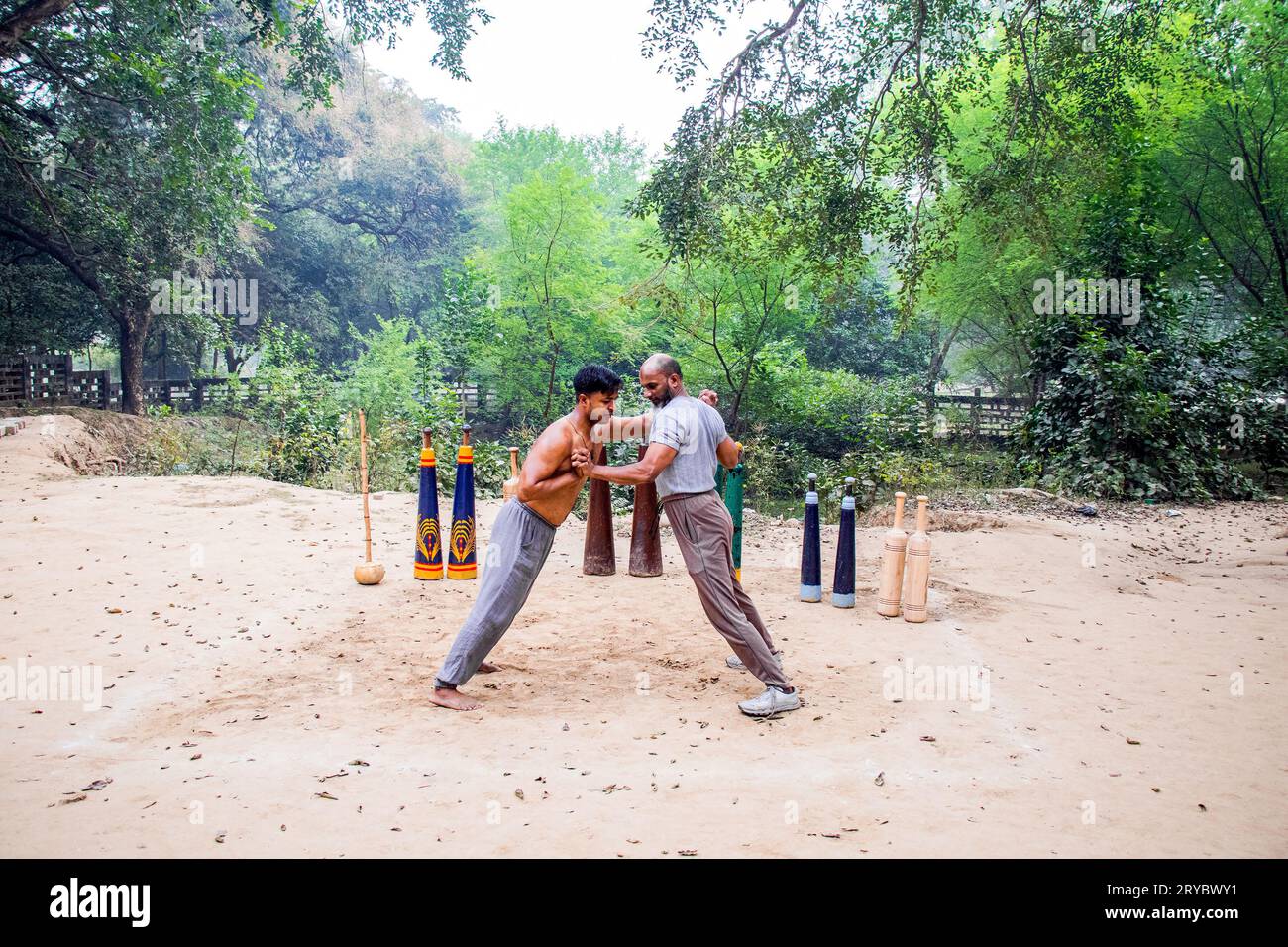Indian wrestler hi-res stock photography and images - Alamy