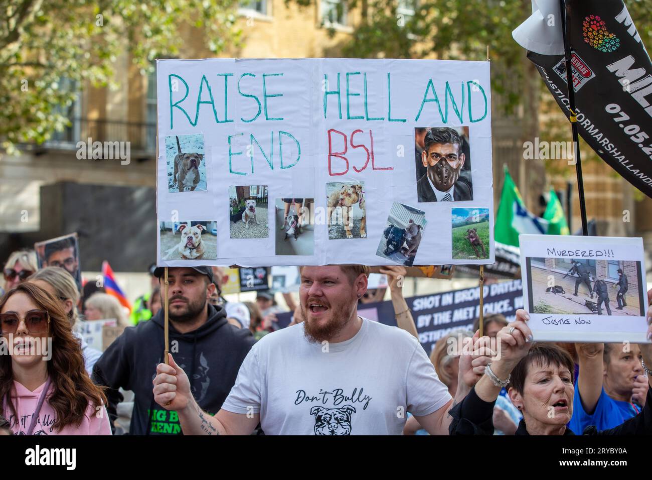London, England, UK. 30th Sep, 2023. XL Bully owners stage protest ...