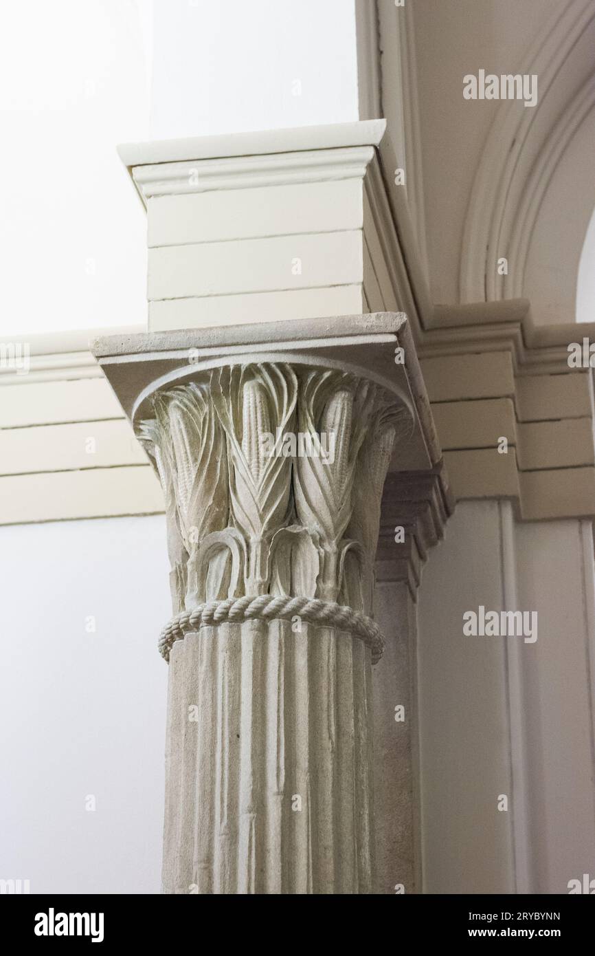 Supreme court chamber entrance hi-res stock photography and images - Alamy
