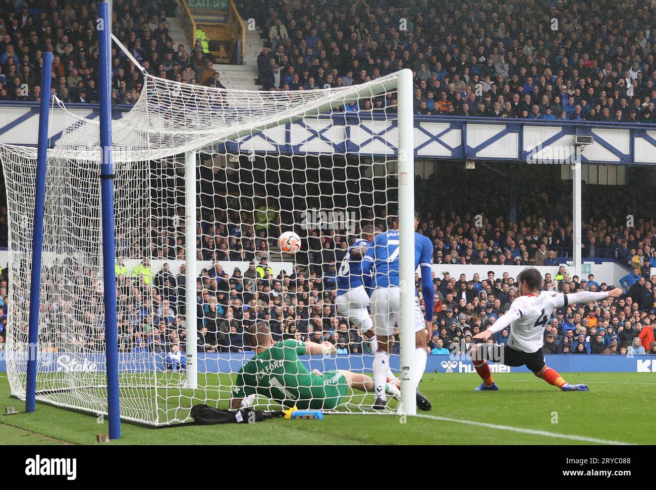Goodison Park, Liverpool, UK. 30th Sep, 2023. Premier League Football ...