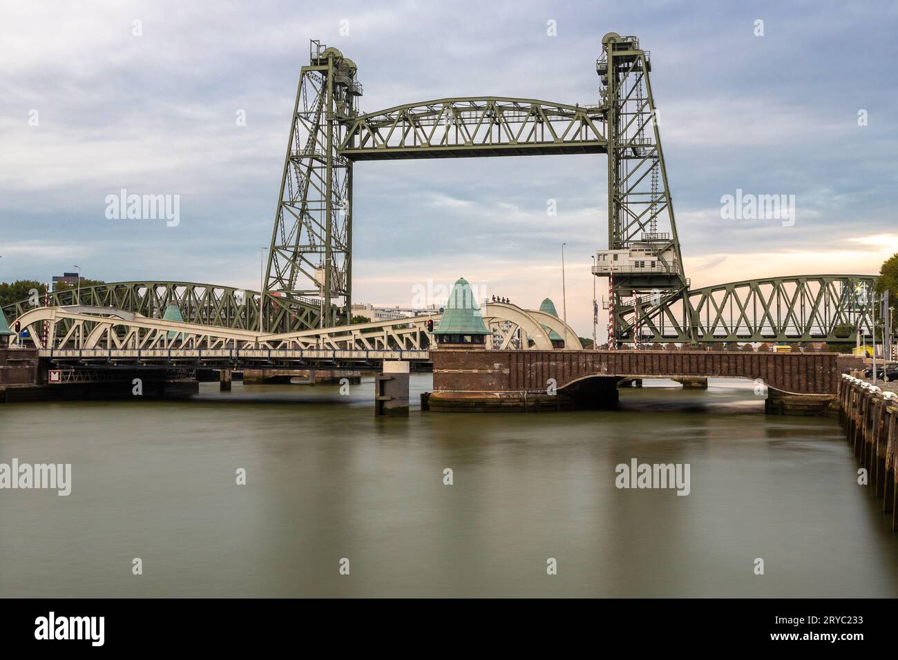 De Hef, officially Koningshaven Bridge, is a vertical-lift bridge over ...