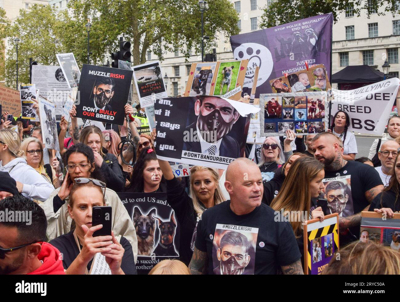 London, England, UK. 30th Sep, 2023. Protesters outside Downing Street ...