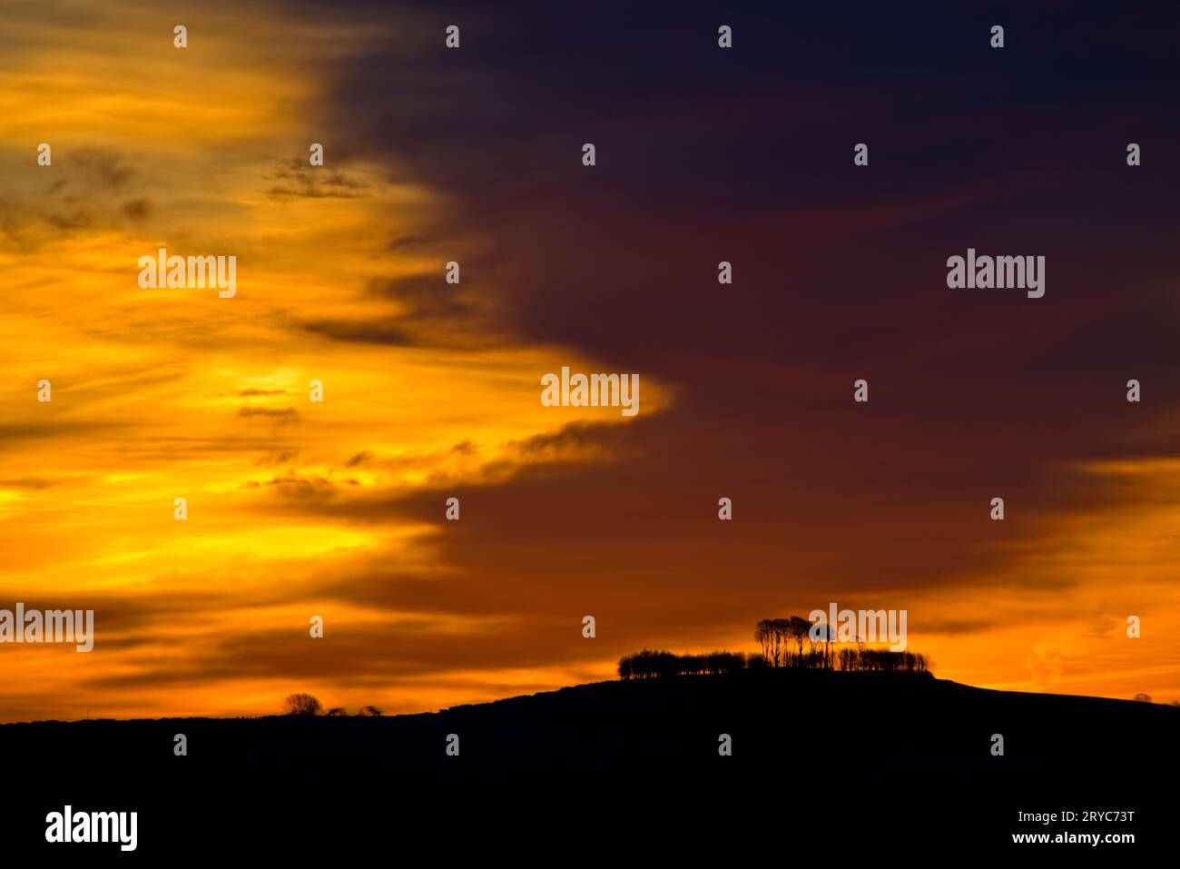 Minninglow peak district hi-res stock photography and images - Alamy