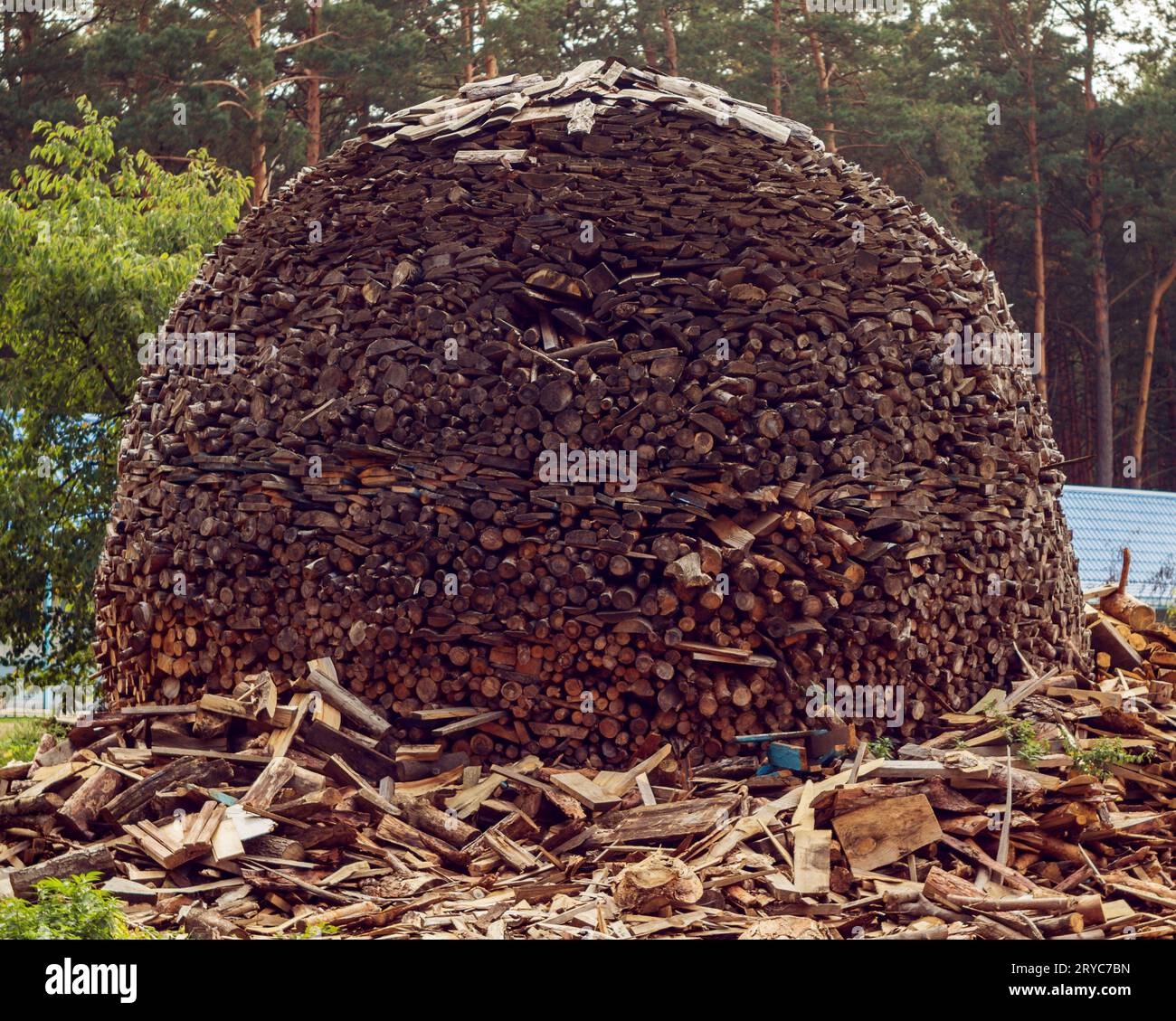 Firewood products hi-res stock photography and images - Alamy