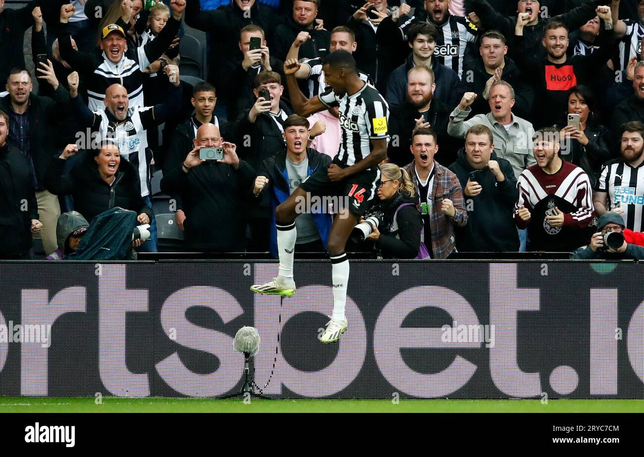 Newcastle United's Alexander Isak celebrates scoring their side's ...