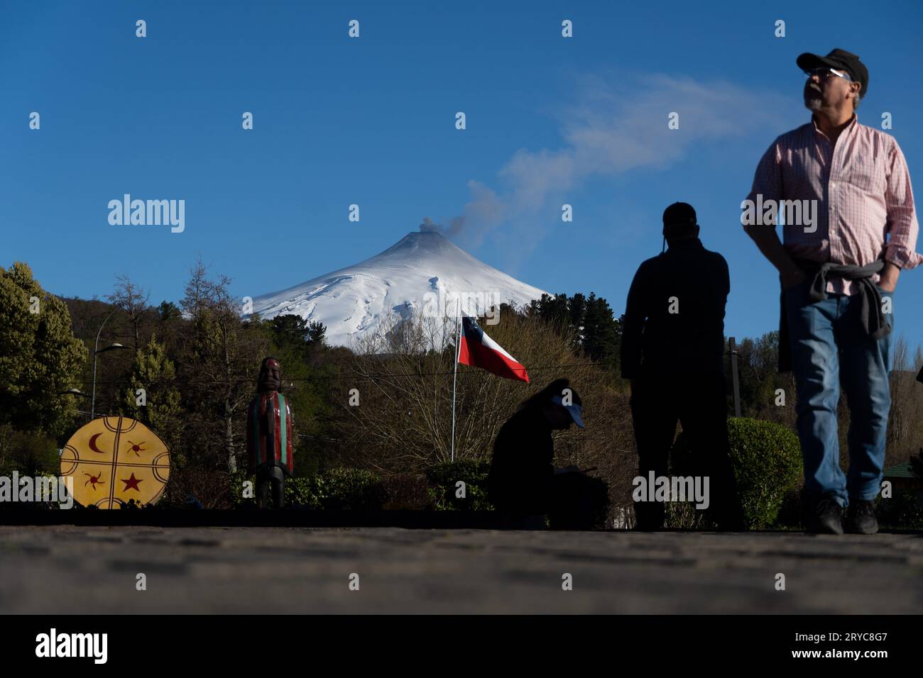 Volcanes chile hi-res stock photography and images - Alamy