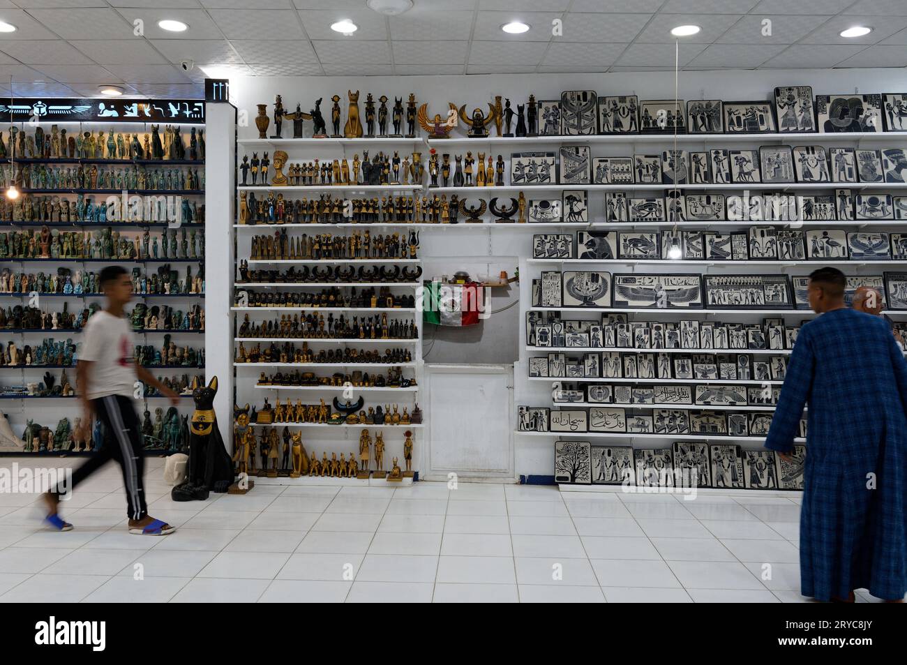 Mexican artistic tradition hi-res stock photography and images - Alamy