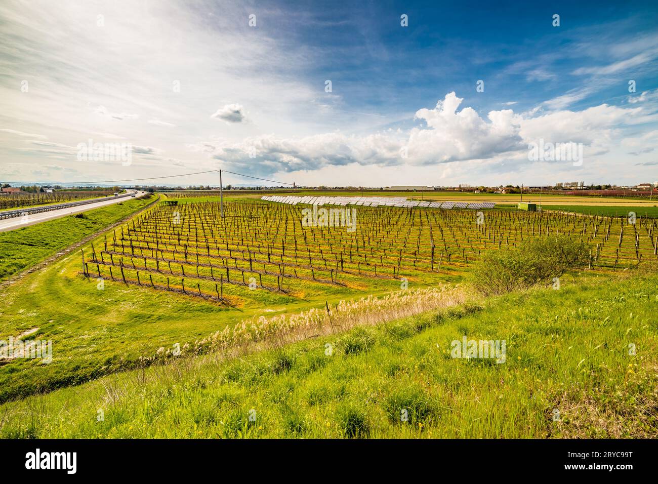 Rows panels hi-res stock photography and images - Alamy