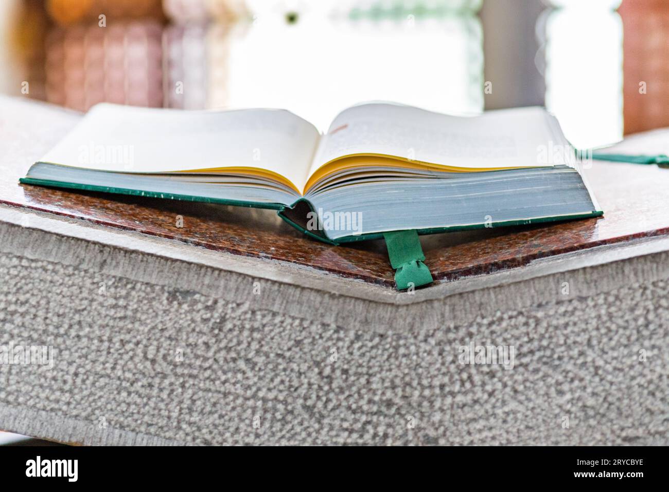 Book of gospel hi-res stock photography and images - Alamy