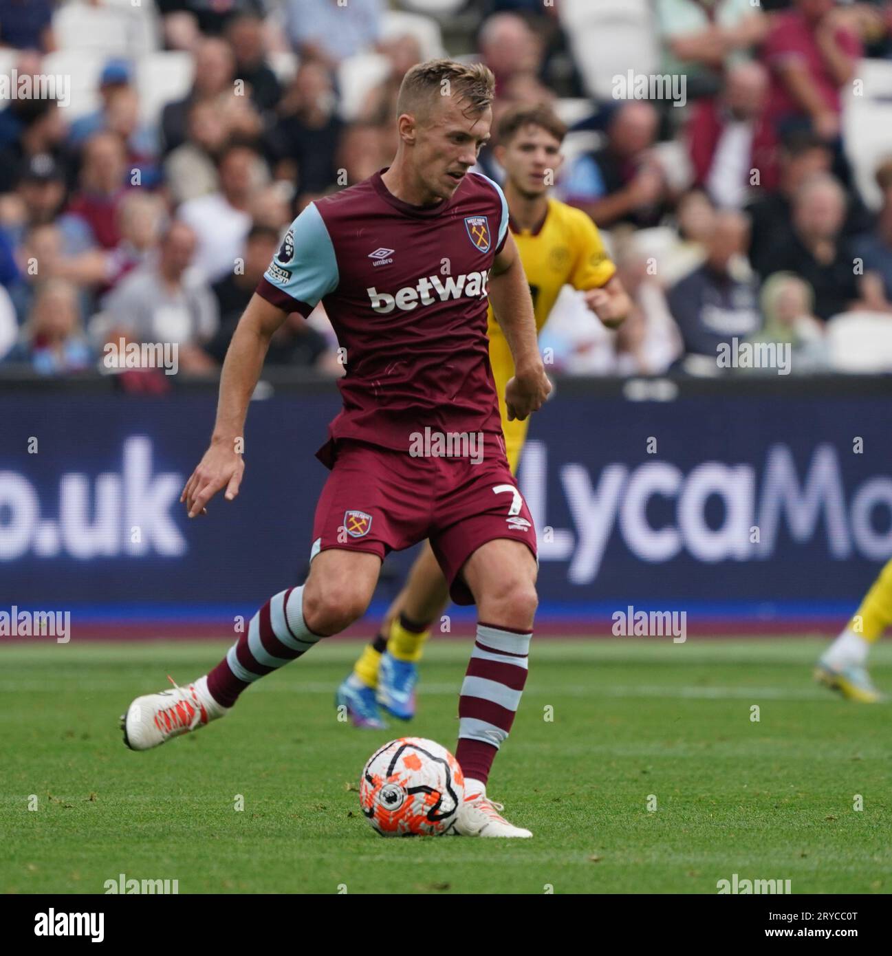 James ward prowse west ham hi-res stock photography and images - Alamy