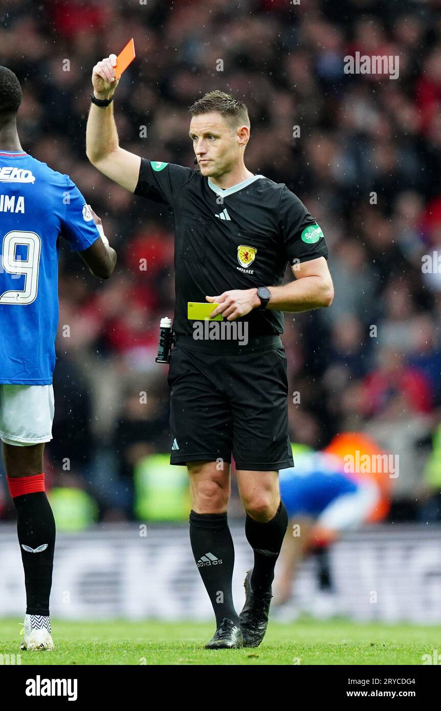 Referee Steven McLean gives Rangers' Scott Wright a red card during the ...