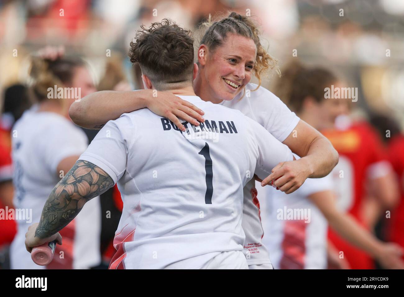 England's Amber Reed celebrates with Hannah Botterman at the end of the ...