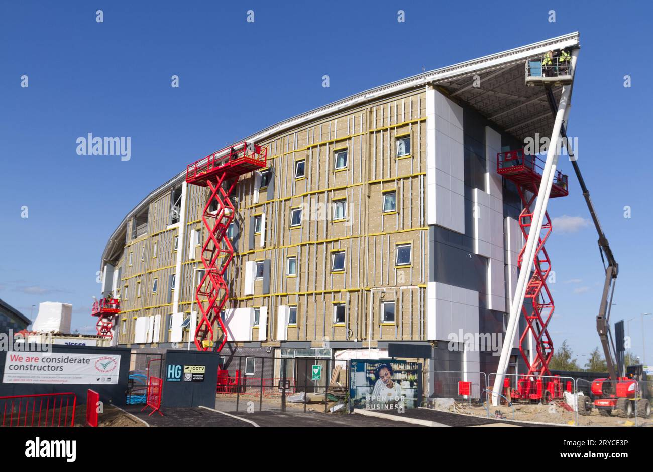 Development and construction of the Northern Gateway retail and leisure ...