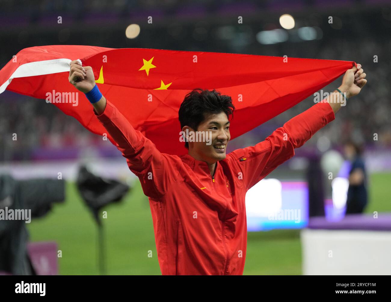 Hangzhou, China's Zhejiang Province. 30th Sep, 2023. Huang Bokai of China reacts after the Men's ...