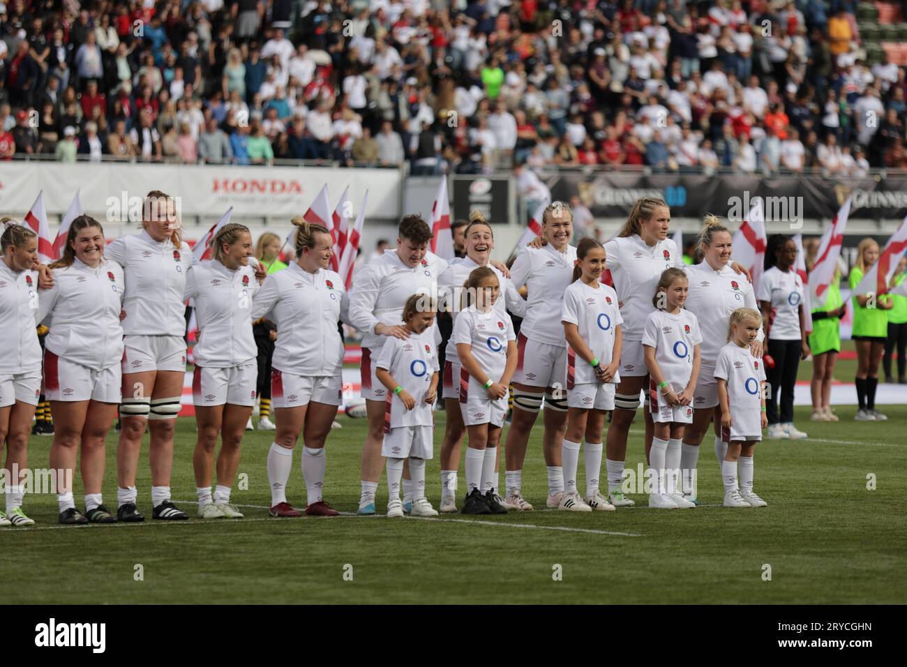 London, UK. 30th Sep, 2023. The England line up before the start of the ...