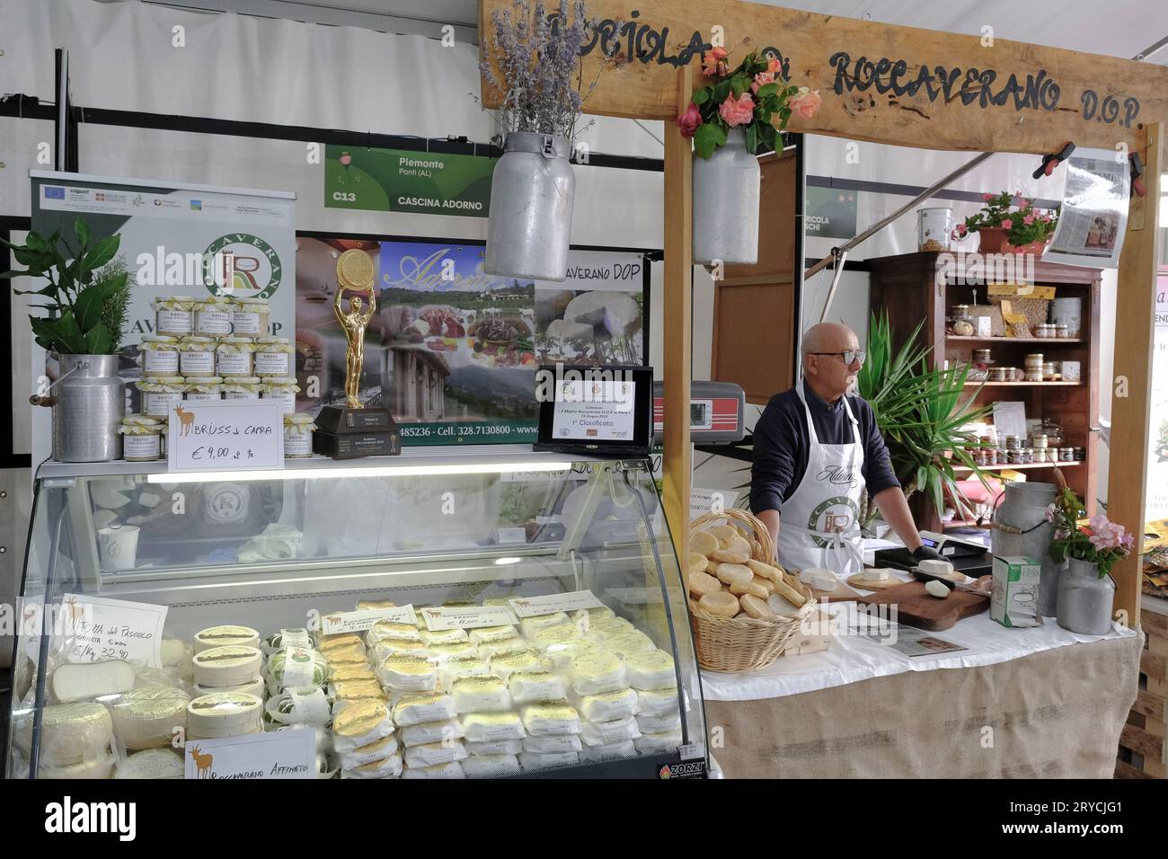 Italy, piedmontese raw milk cheese Stock Photo - Alamy