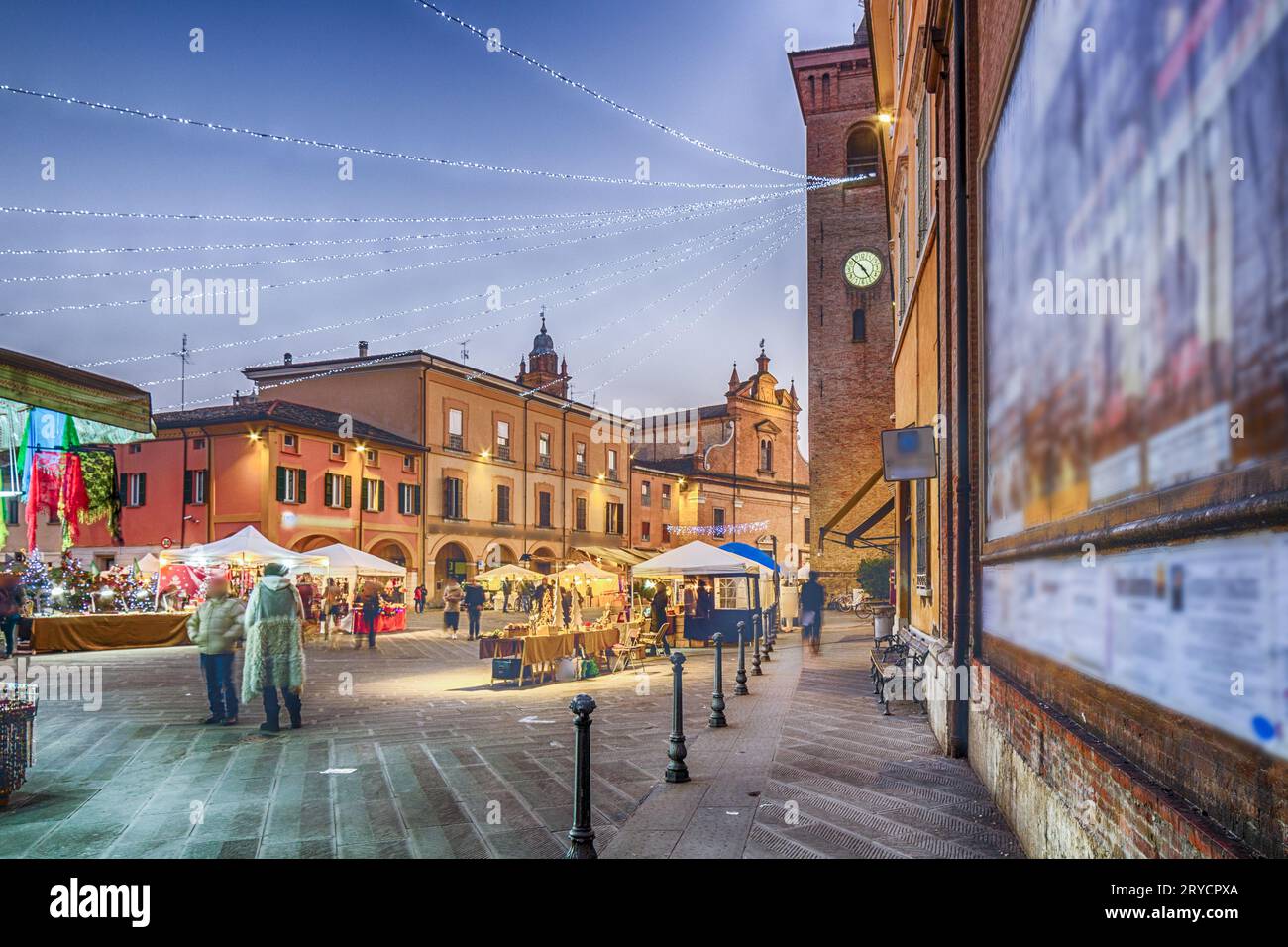 Palaces ancient hi-res stock photography and images - Alamy