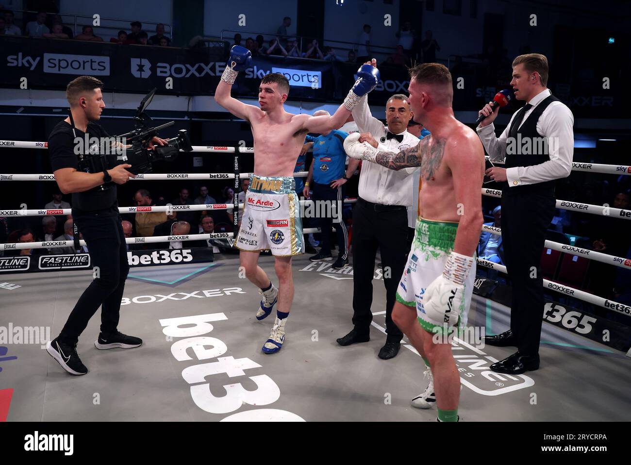 Stephen McKenna celebrates beating Darren Tetley at York Hall, London ...