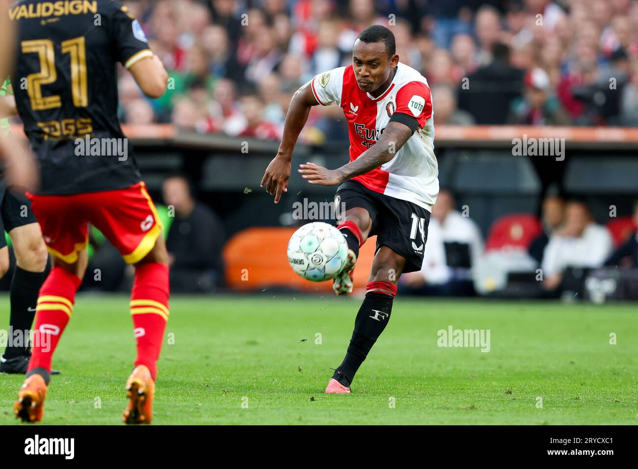 Rotterdam, Netherlands. 30th Sep, 2023. ROTTERDAM, NETHERLANDS - SEPTEMBER 30: Igor Paixao of ...
