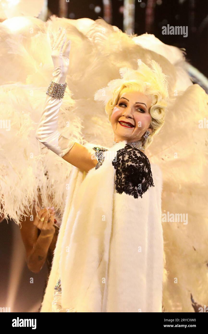 Wanda osiris hi-res stock photography and images - Alamy