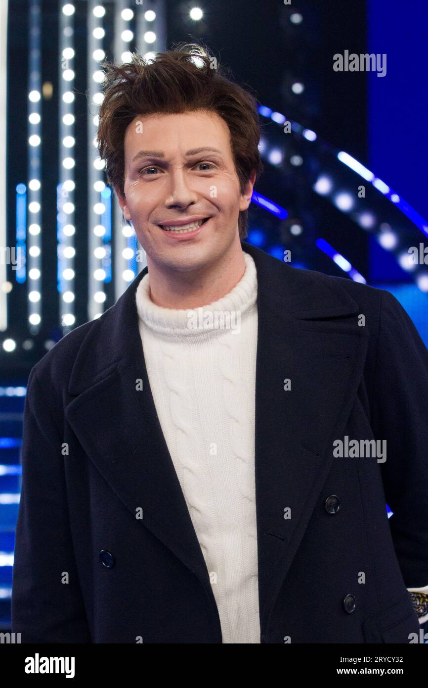 Harry styles 2023 hi-res stock photography and images - Alamy