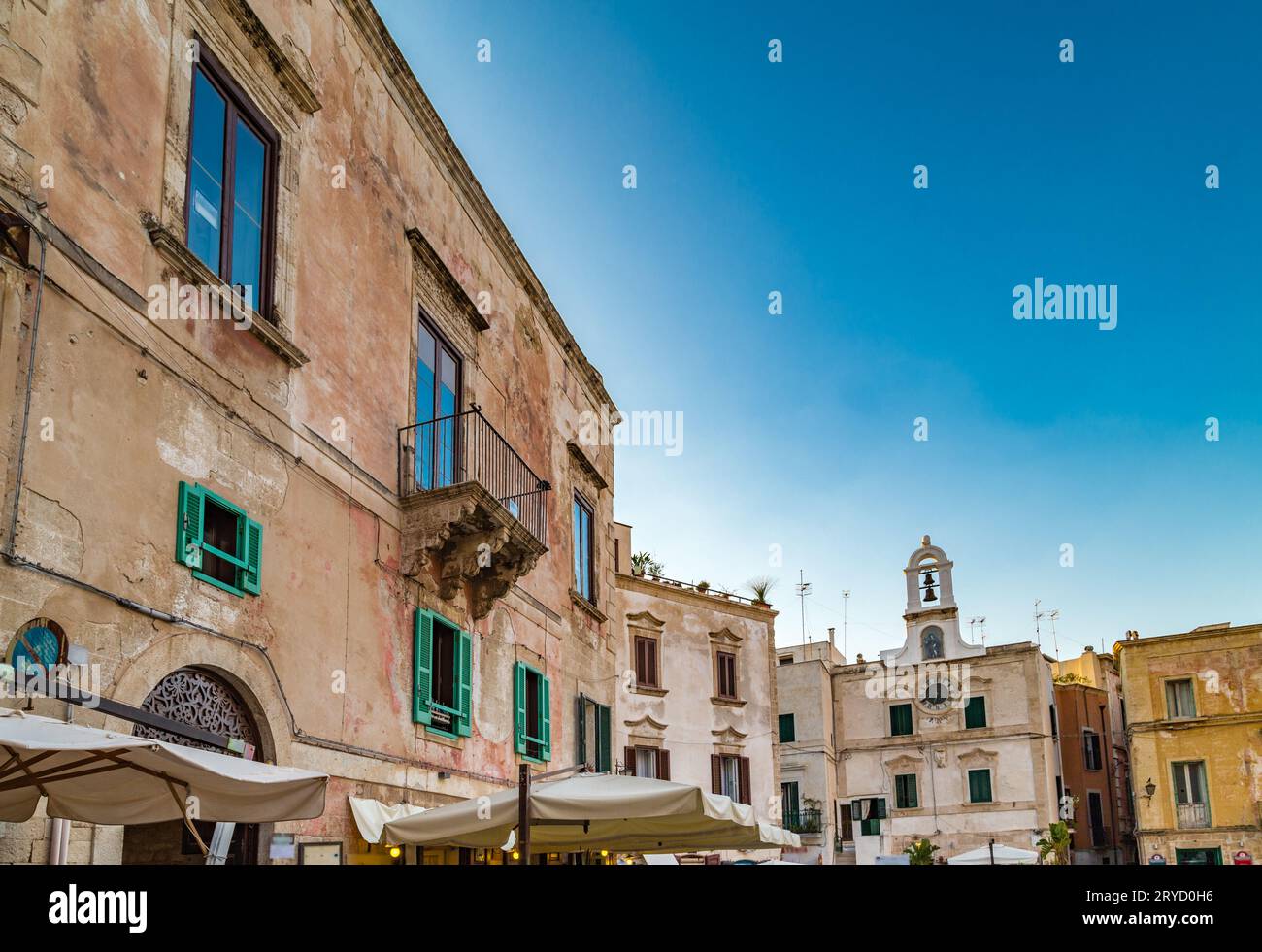 Typical apulian hi-res stock photography and images - Alamy