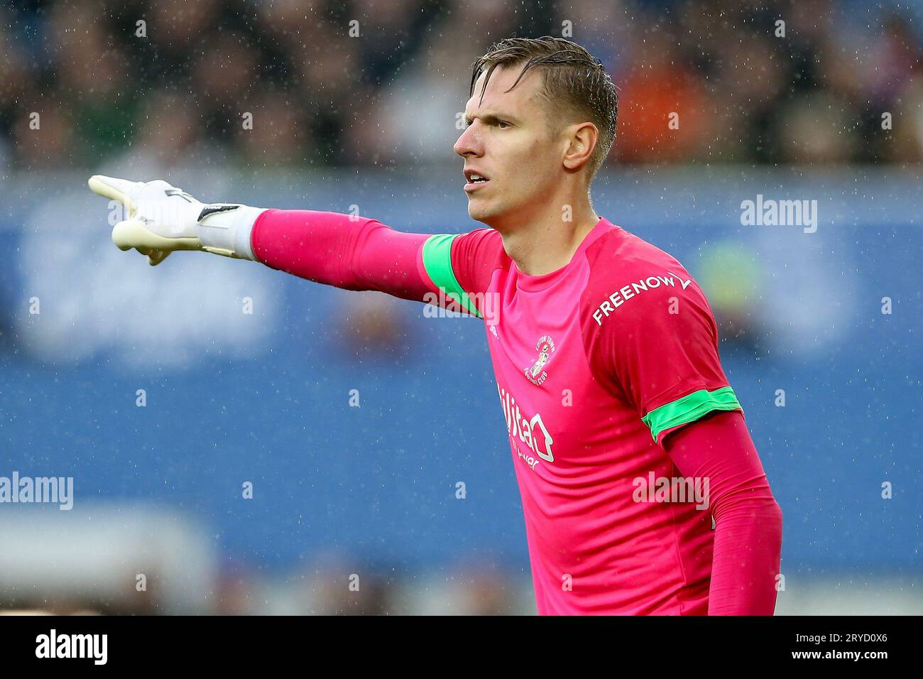 Thomas kaminski luton town hi-res stock photography and images - Alamy