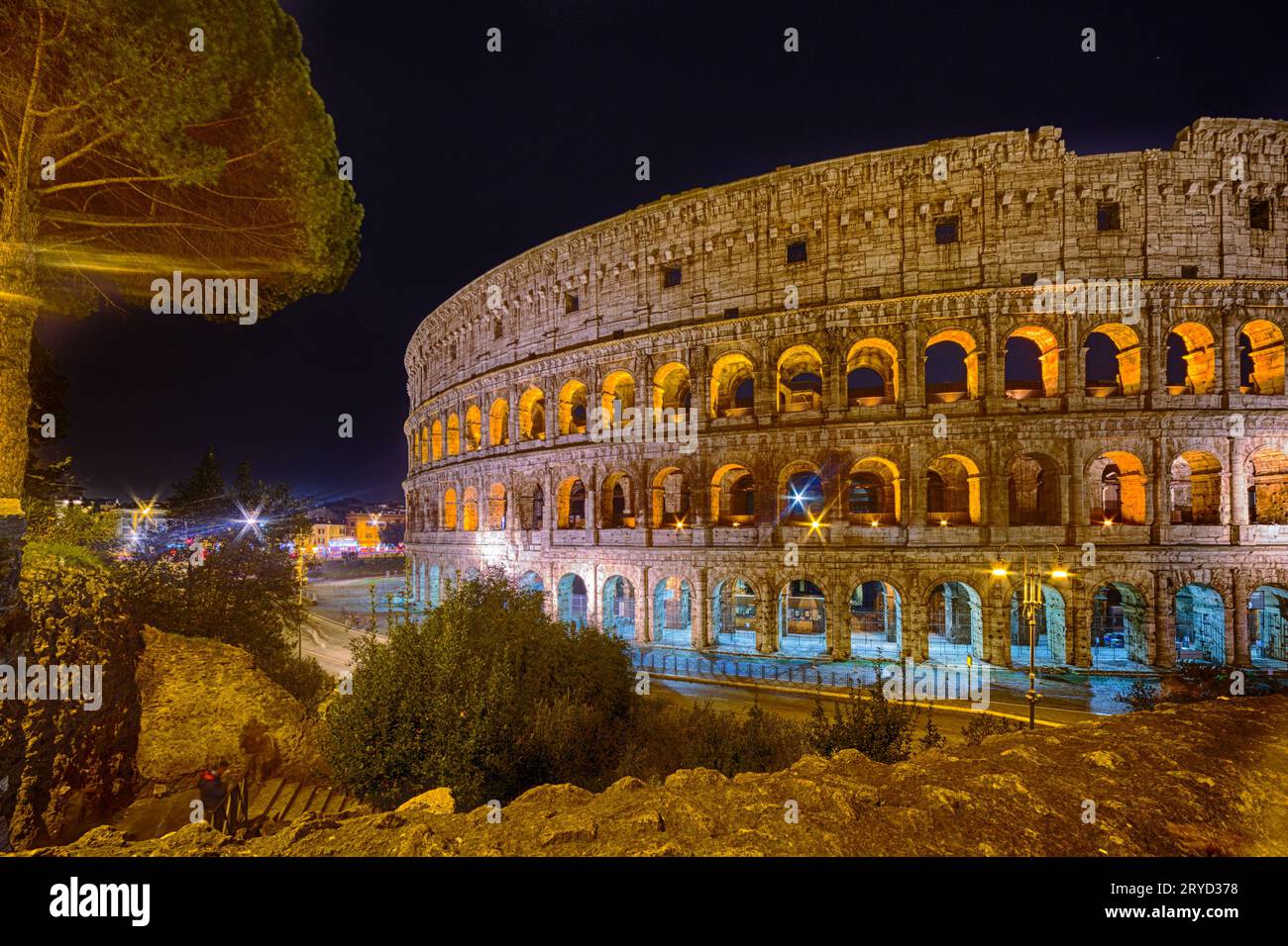 Ancient roman ruins at night hi-res stock photography and images - Alamy