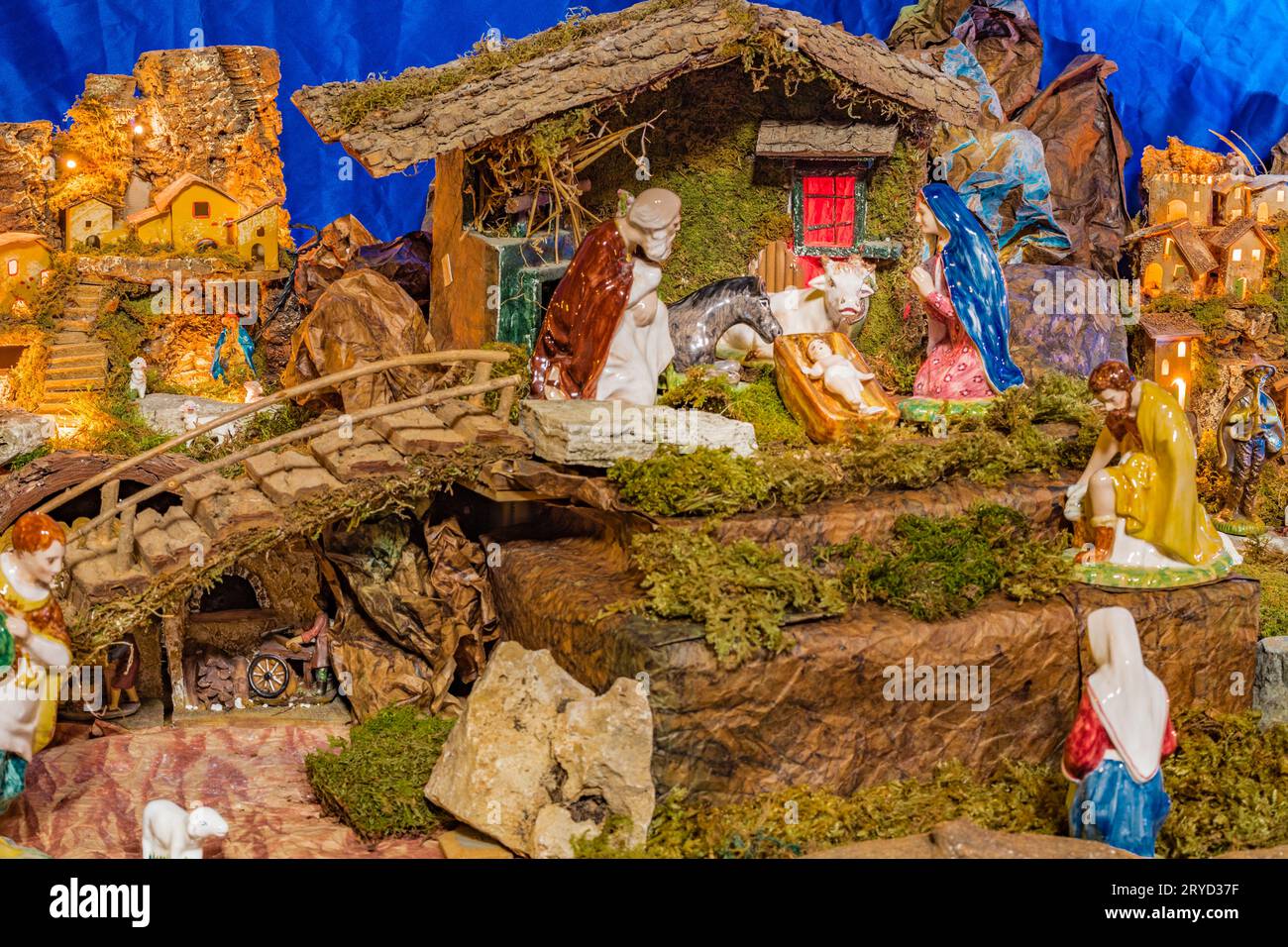 Christmas Nativity scene Stock Photo - Alamy