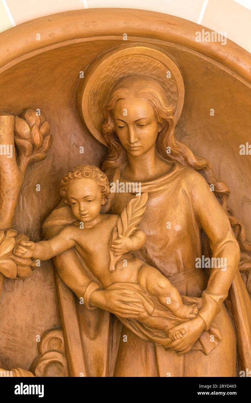 Holy child of jesus hi-res stock photography and images - Alamy