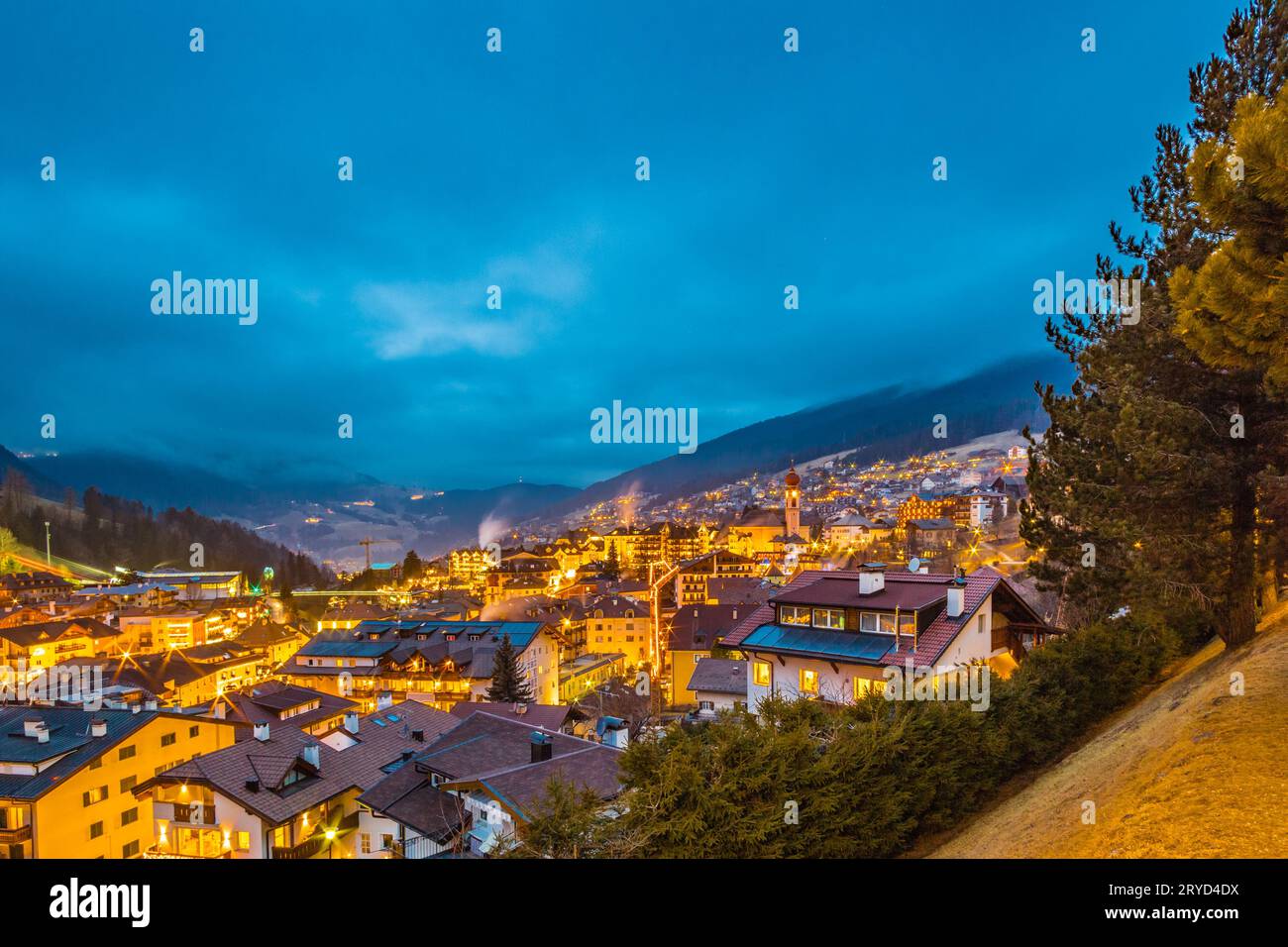 Alpine night hi-res stock photography and images - Alamy