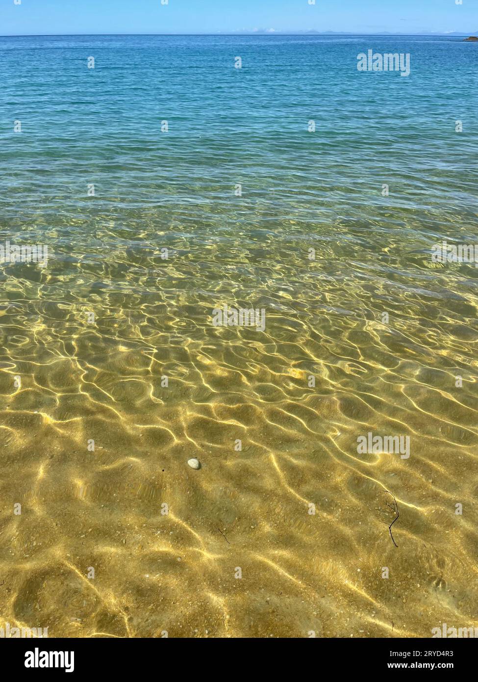 Golden sunlit waters hi-res stock photography and images - Alamy