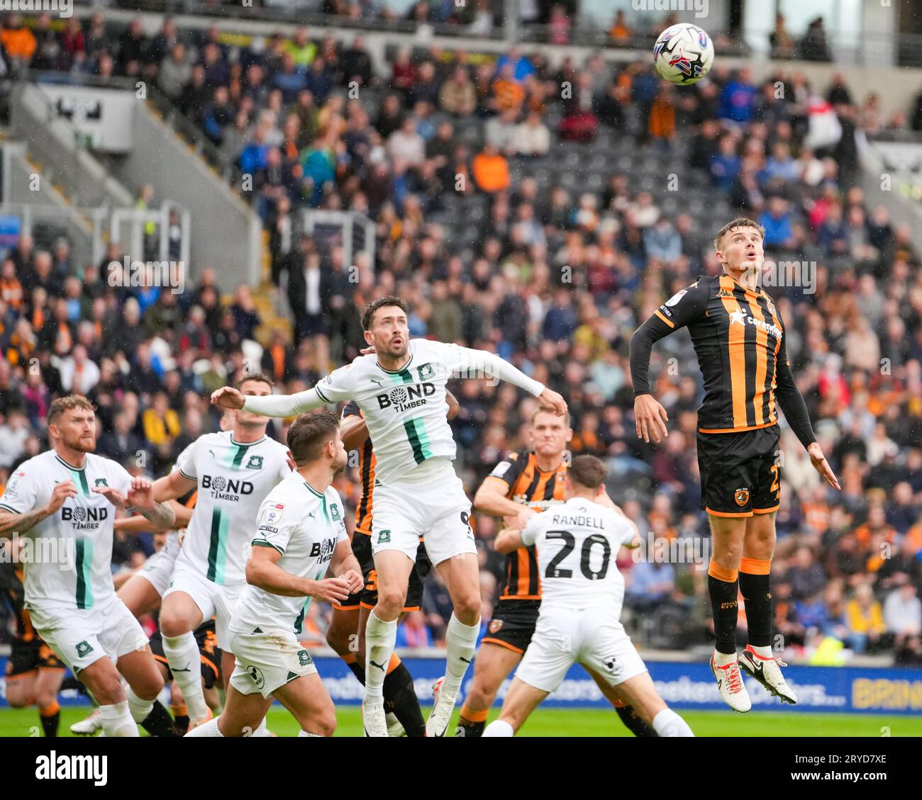 Hull, UK. 30th September 2023. EFL Championship: Hull City AFC v ...