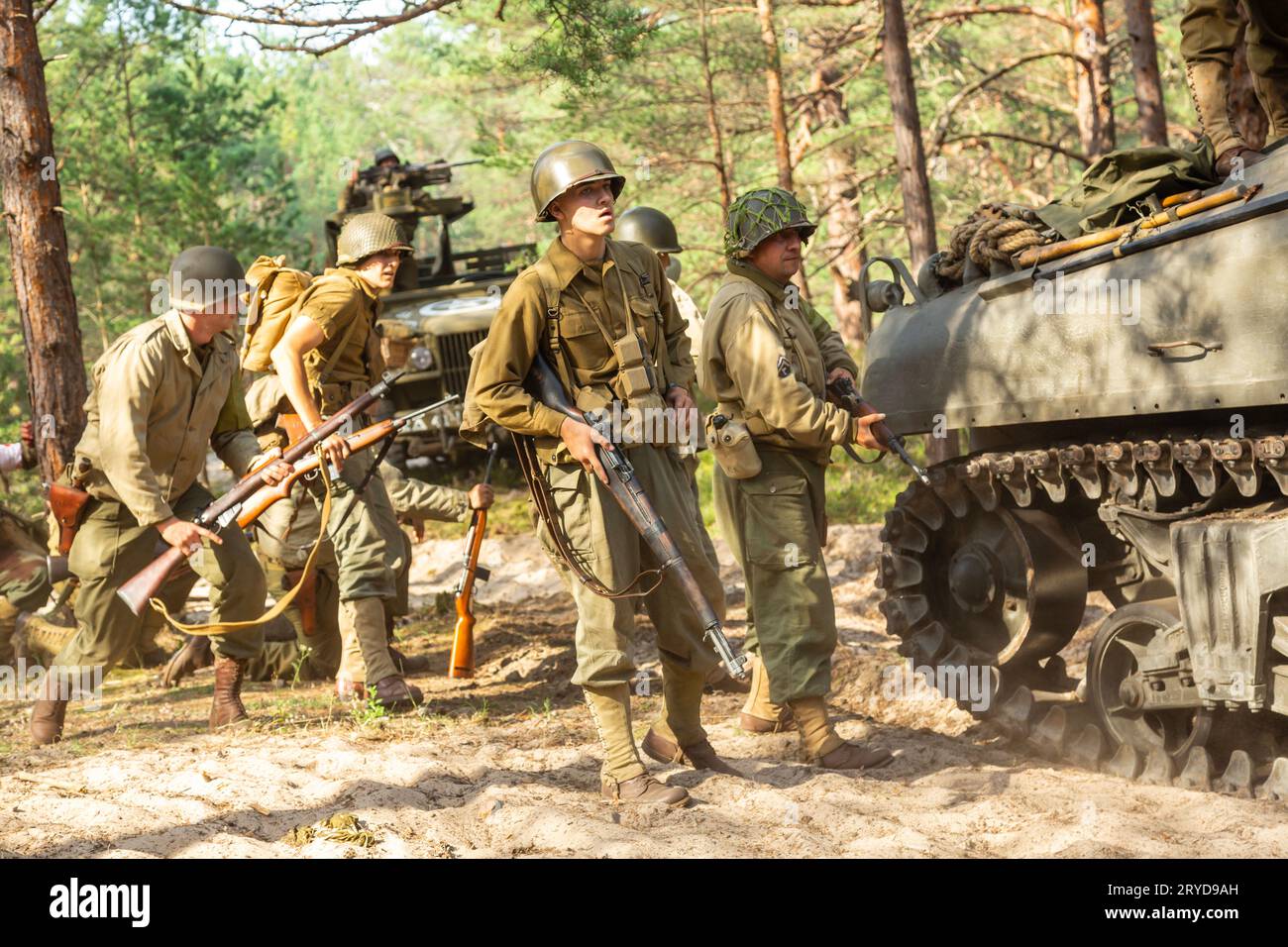 American soldiers in wwii hi-res stock photography and images - Alamy