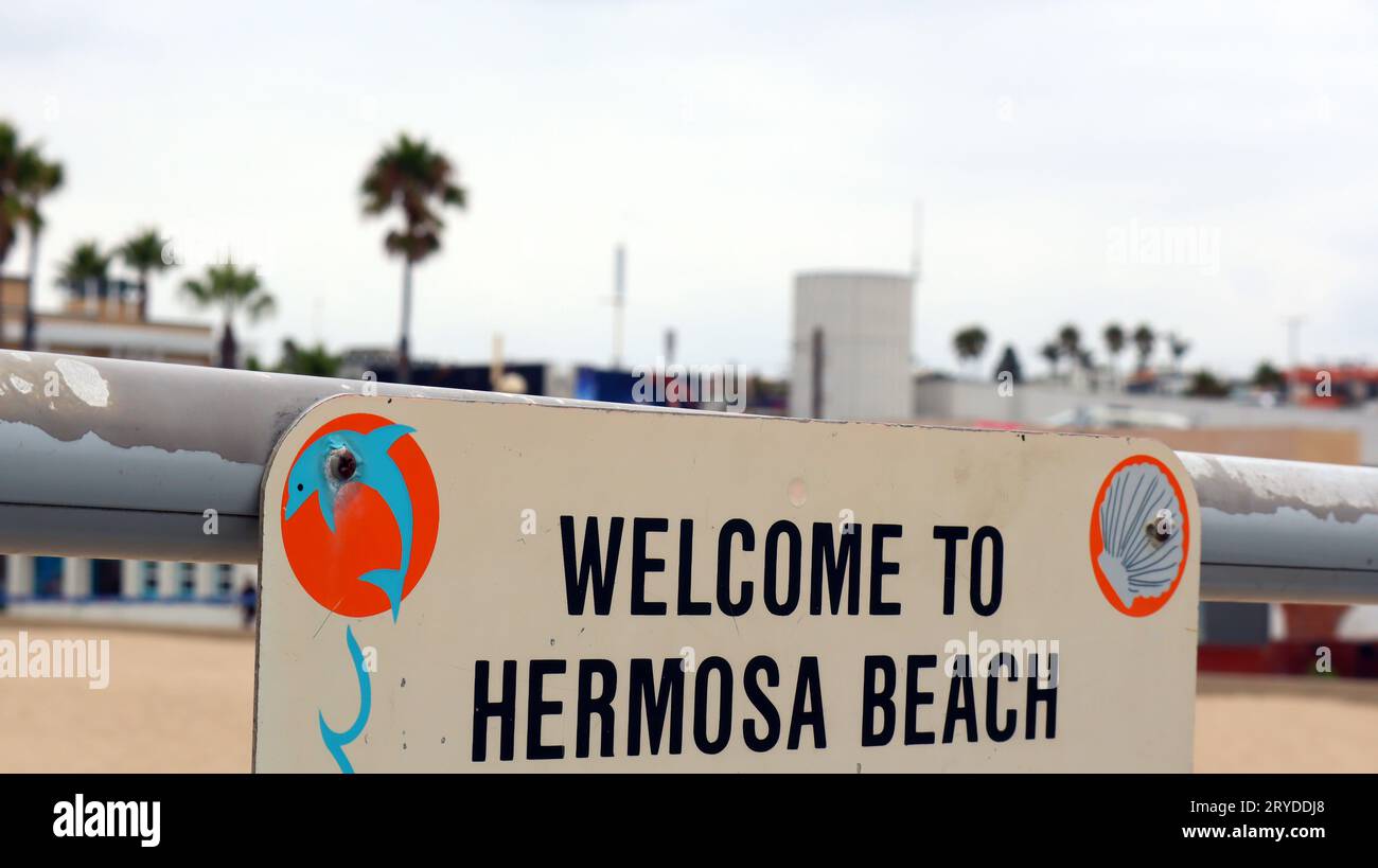 Hermosa Beach (LA County), California: Welcome to Hermosa Beach sign at ...