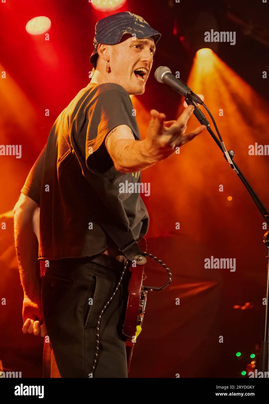 Nottingham, United Kingdom. 19 September 2023, Pictured DO NOTHING ...