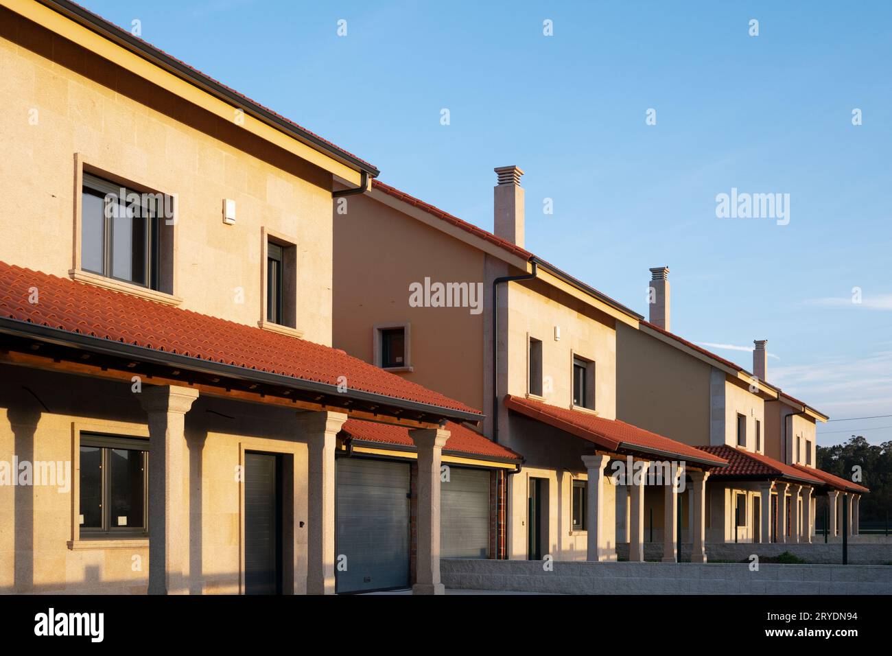 New town row hi-res stock photography and images - Alamy