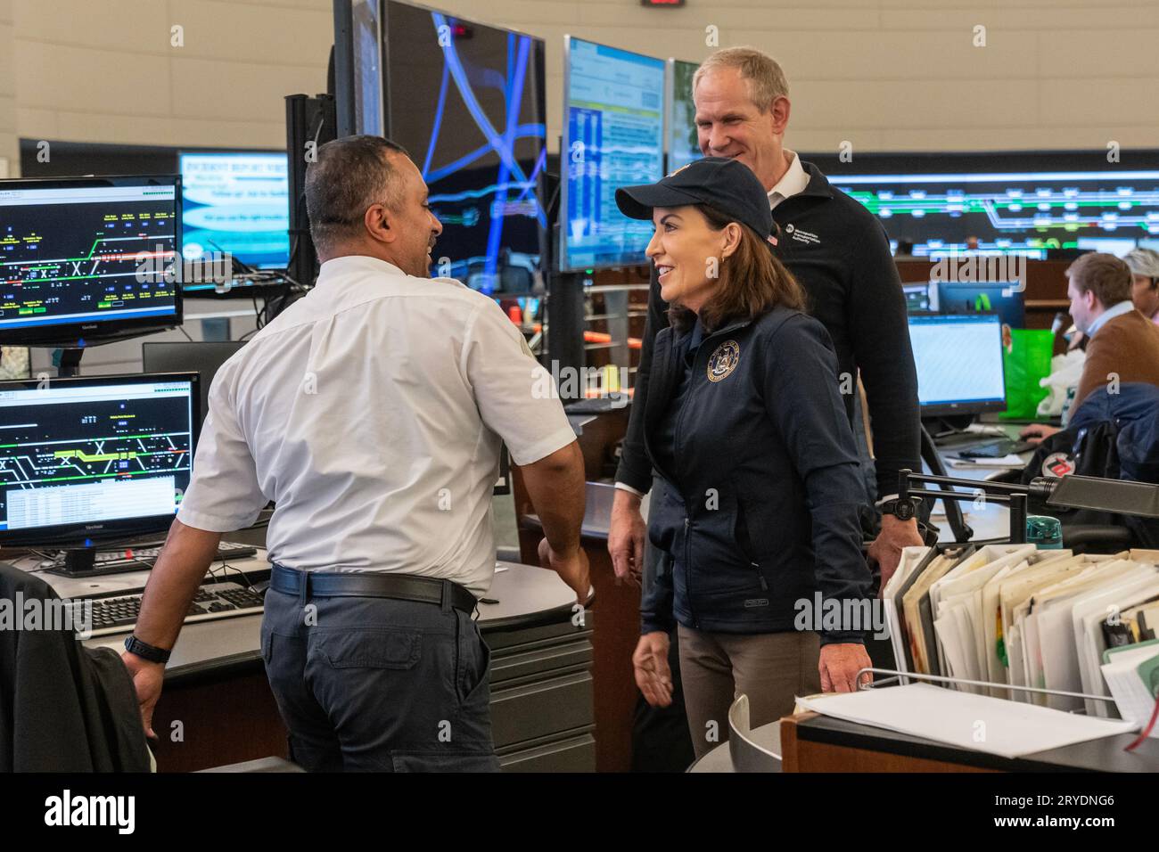 Governor Kathy Hochul and MTA CEO Janno Lieber visit Rail Control ...