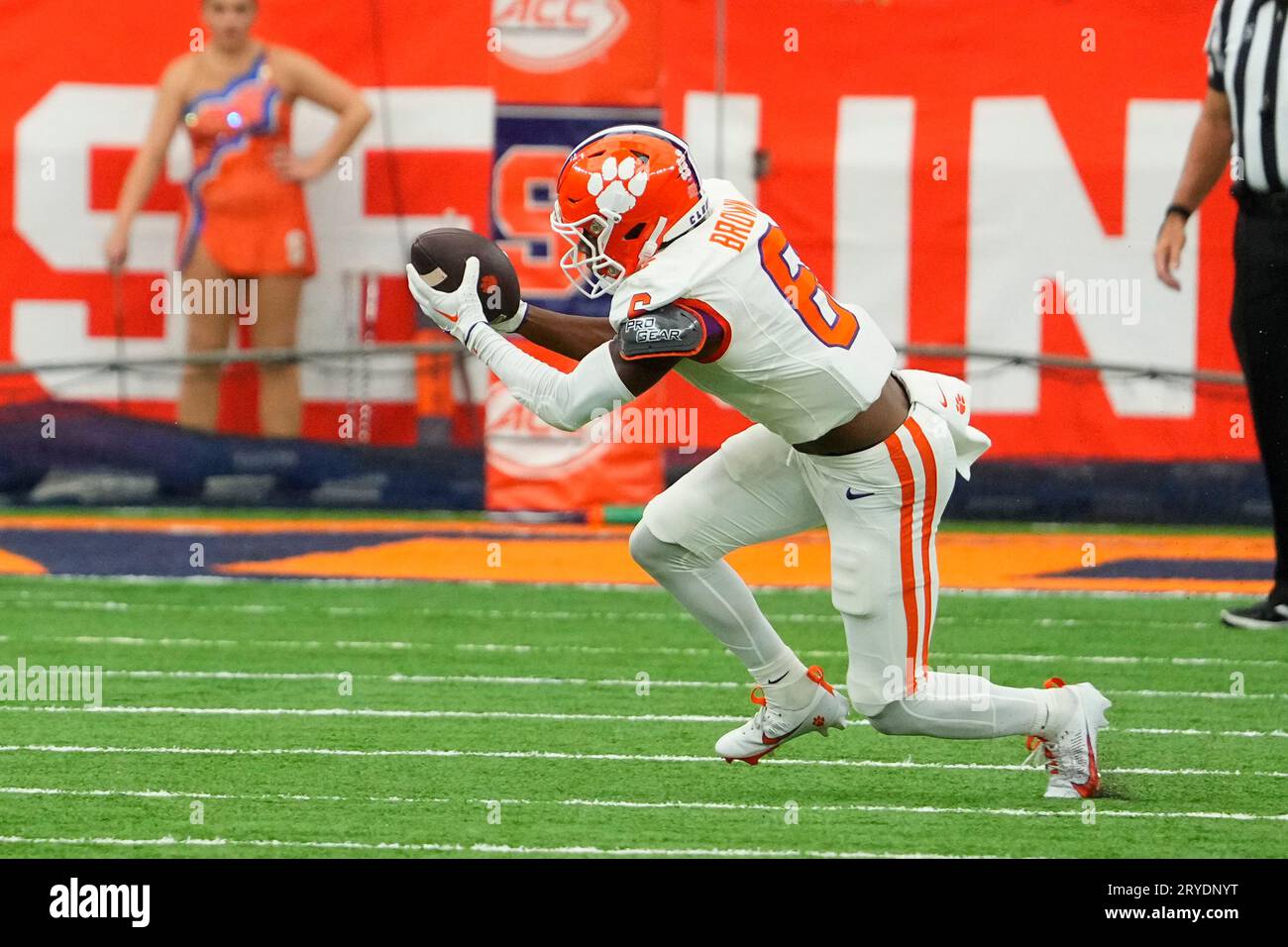 SYRACUSE, NY - SEPTEMBER 30: Clemson Tigers Wide Receiver Tyler Brown ...