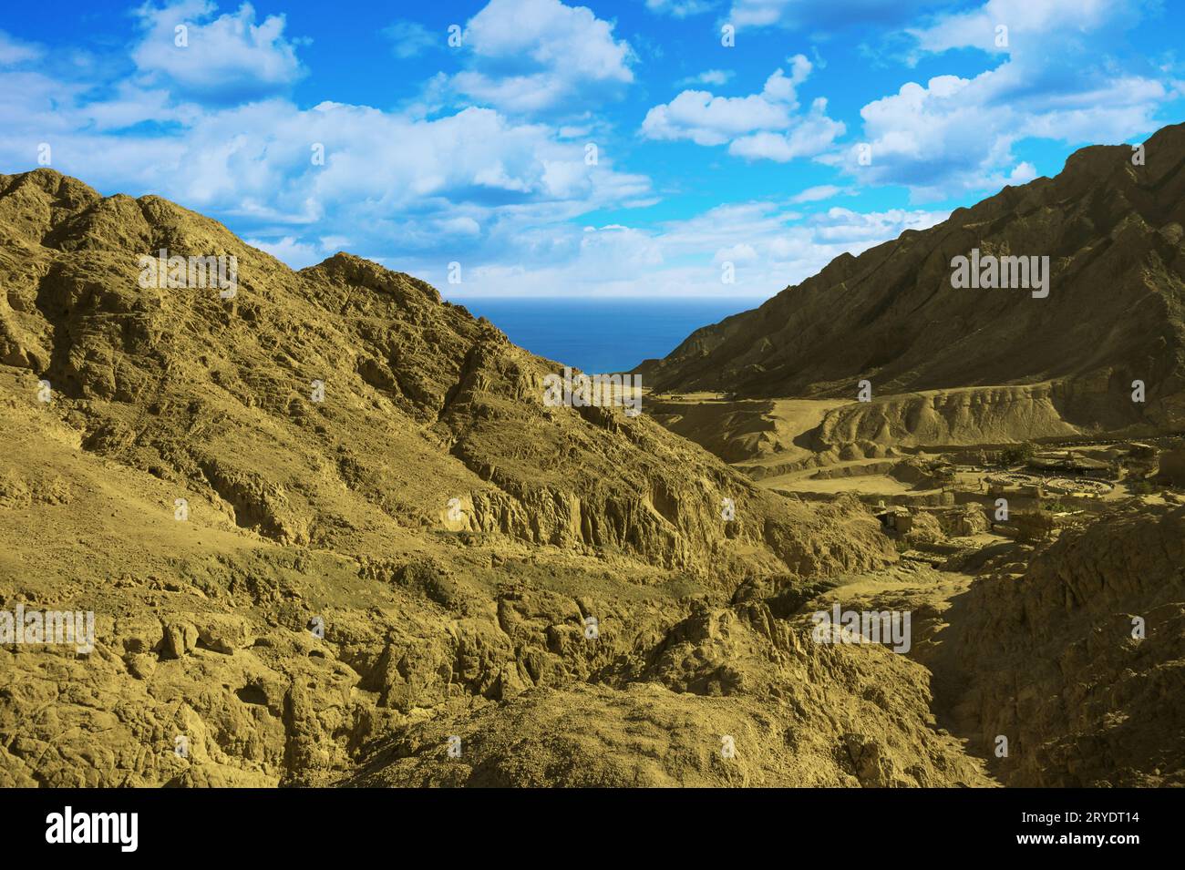 Mountains egypt hi-res stock photography and images - Alamy