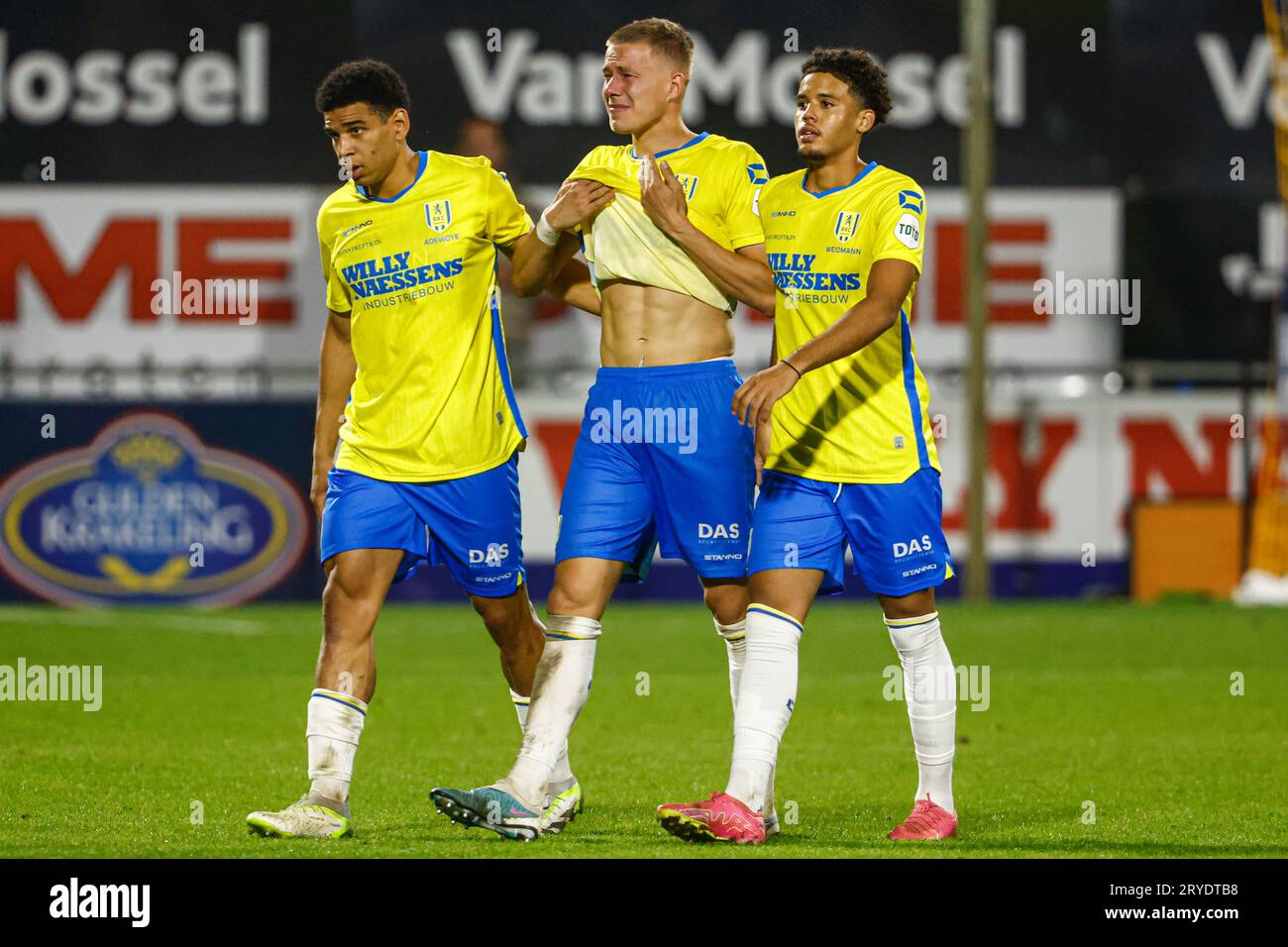 Waalwijk, Netherlands. 30th Sep, 2023. WAALWIJK, NETHERLANDS - SEPTEMBER 30: players of RKC ...