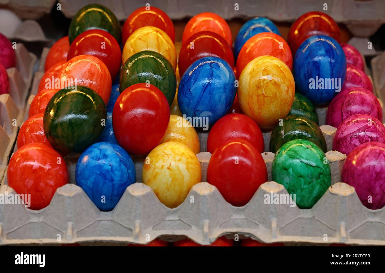 Many easter eggs arranged hi-res stock photography and images - Alamy