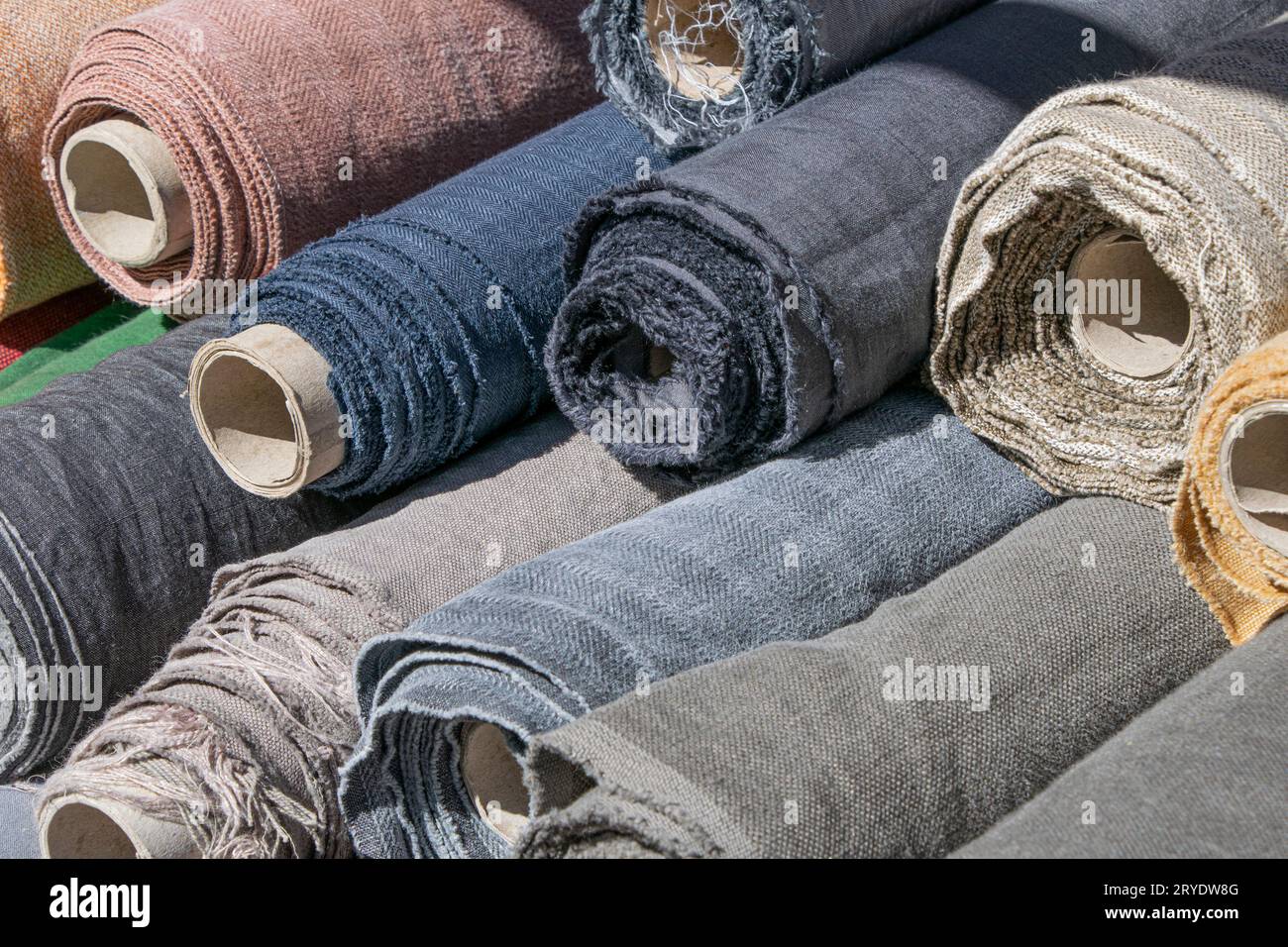 Canvas stall hi-res stock photography and images - Alamy