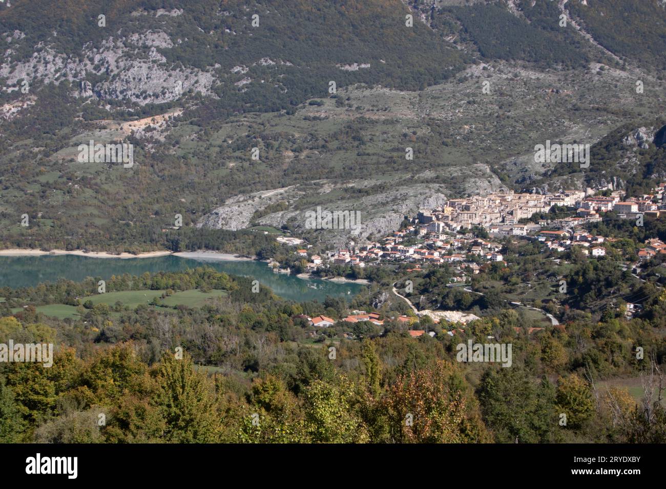 The village of Barrea and Barrea lake in Abruzzo region Stock Photo - Alamy