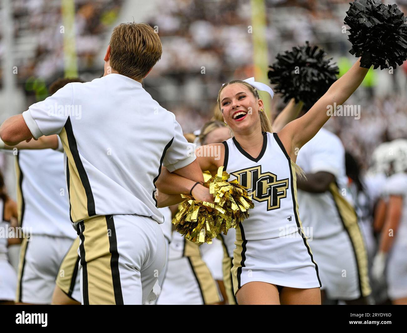 Orlando, FL, USA. 30th Sep, 2023. UCF Knights Cheer team perform during ...