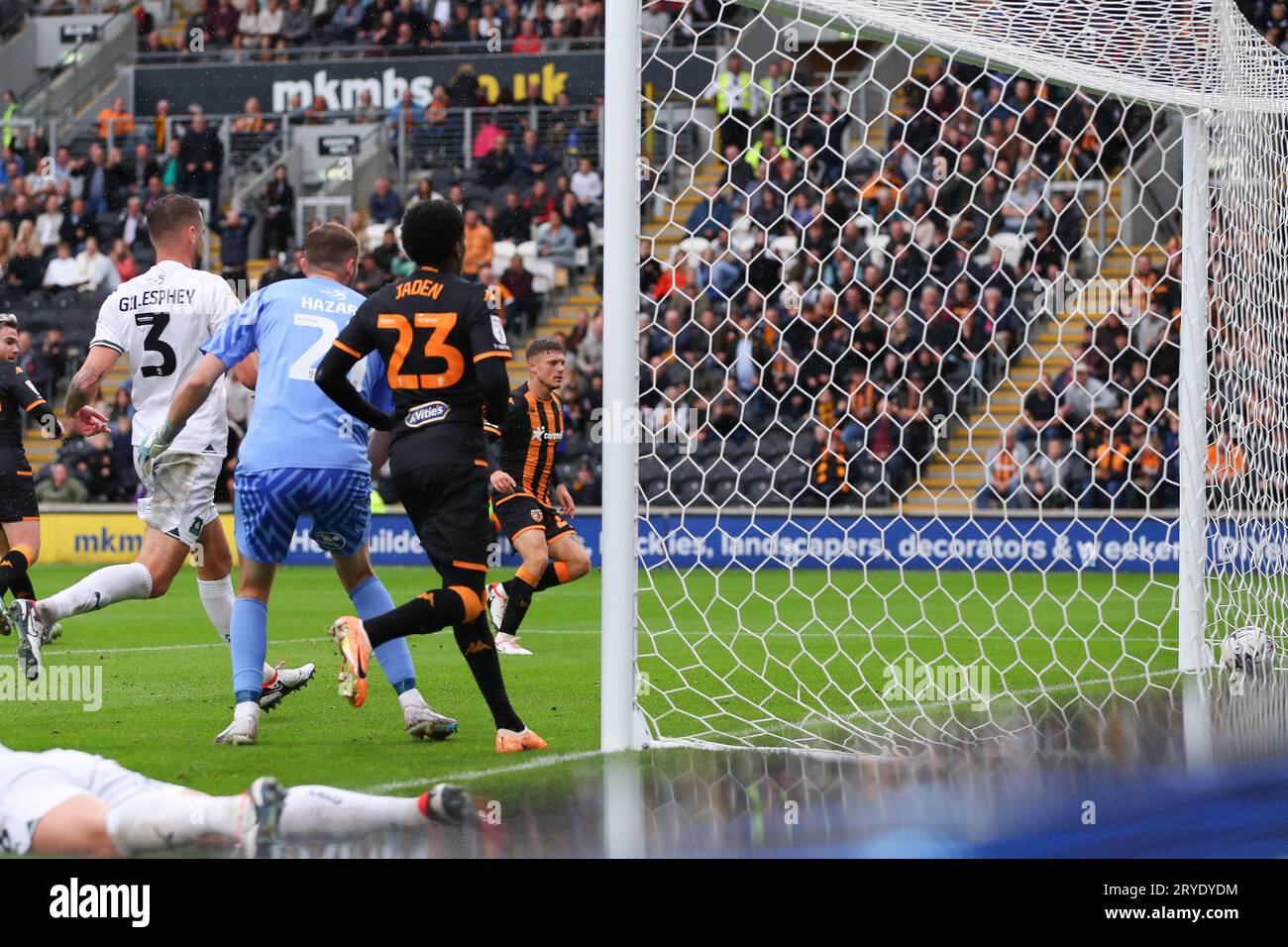 Regan Slater of Hull City scores an equalising goal during the Sky Bet ...