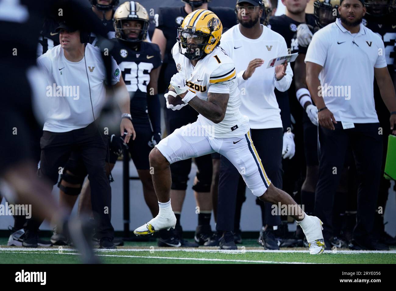 Missouri wide receiver Theo Wease Jr. (1) runs up the field for a first ...
