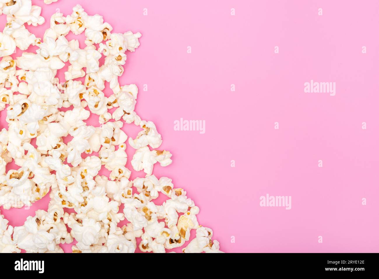 Popcorn backdrop hi-res stock photography and images - Alamy